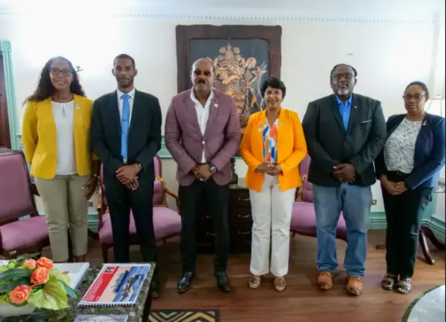 Antigua and Barbuda PM Gaston Browne meets Rotary District 7030 ...