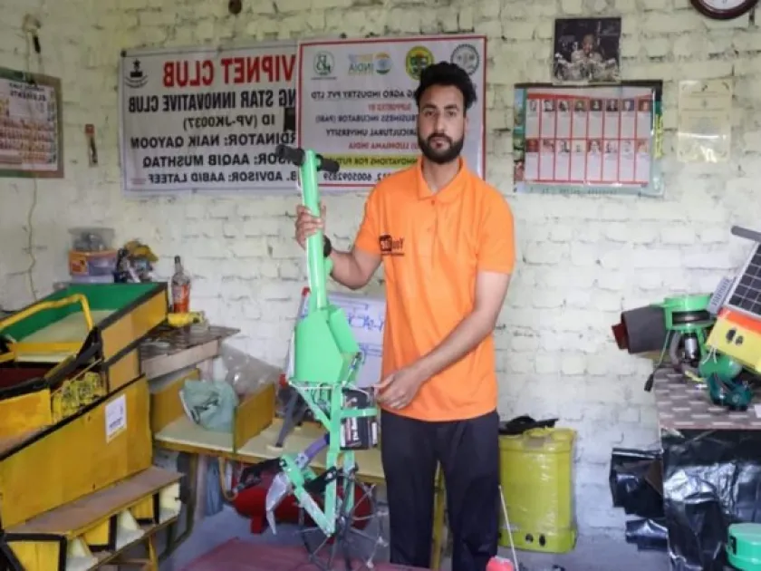 Revolutionary seed sowing machine unveiled by innovator from Anantnag in India - Writeups 24 ...