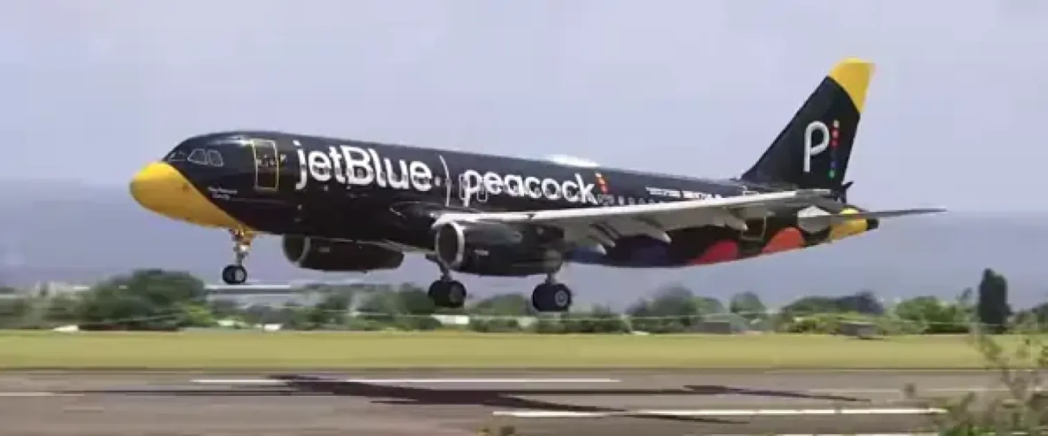 JetBlue Airways Peacock Livery makes rare appearance at St Kitts and ...